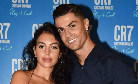 Ronaldo ve eşi Georgina'ya şok! - A Gazete